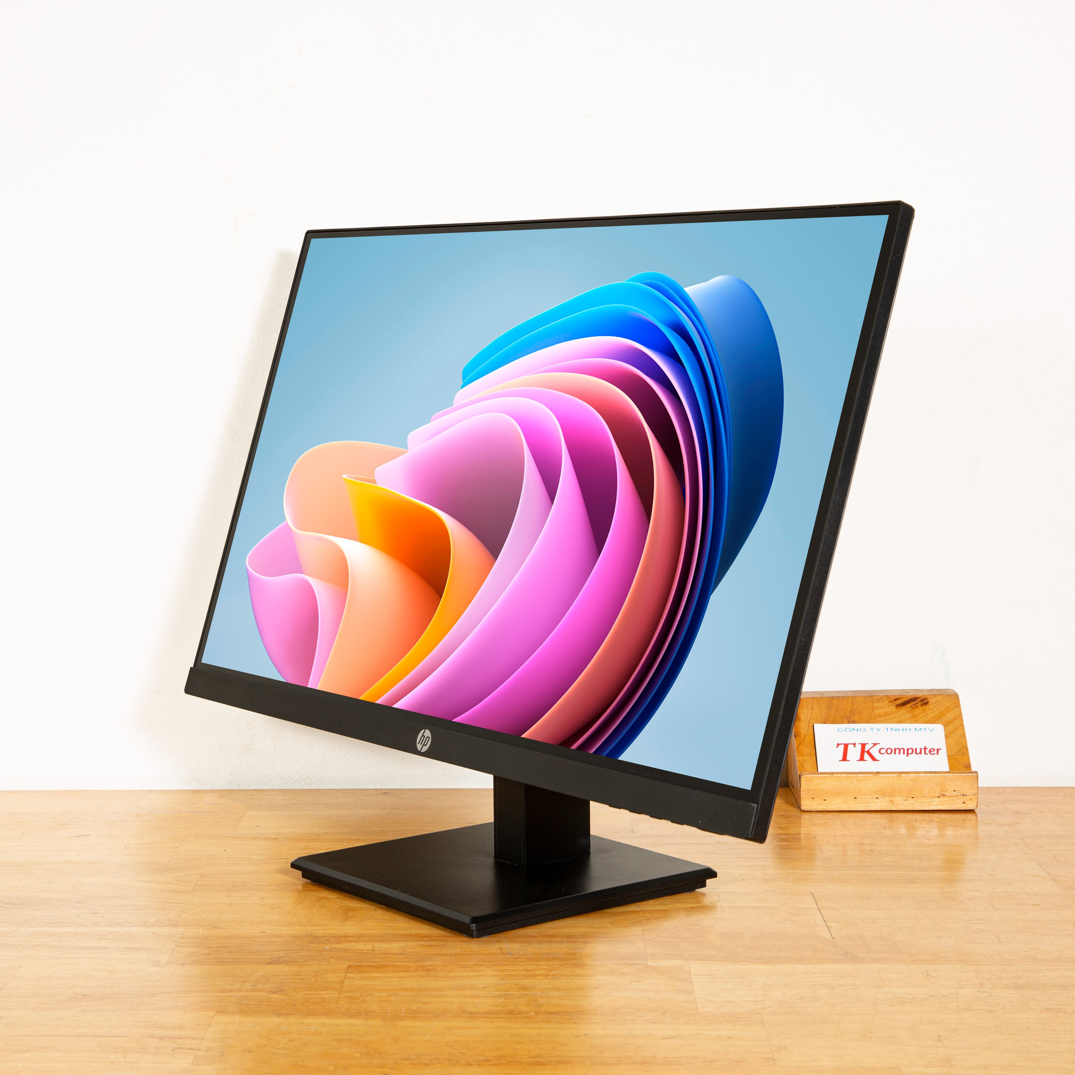 MÀN HÌNH 24 INCH HP P244